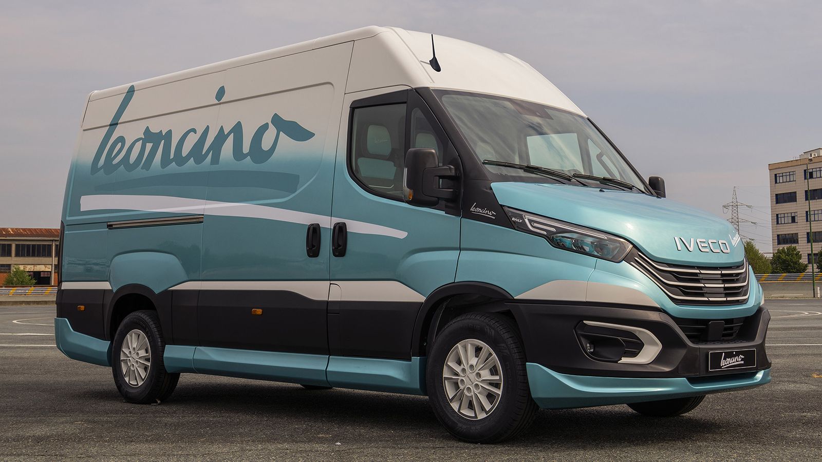 Σπέσιαλ δίδυμο του Iveco Daily με ιστορία (+vid) - iveco daily